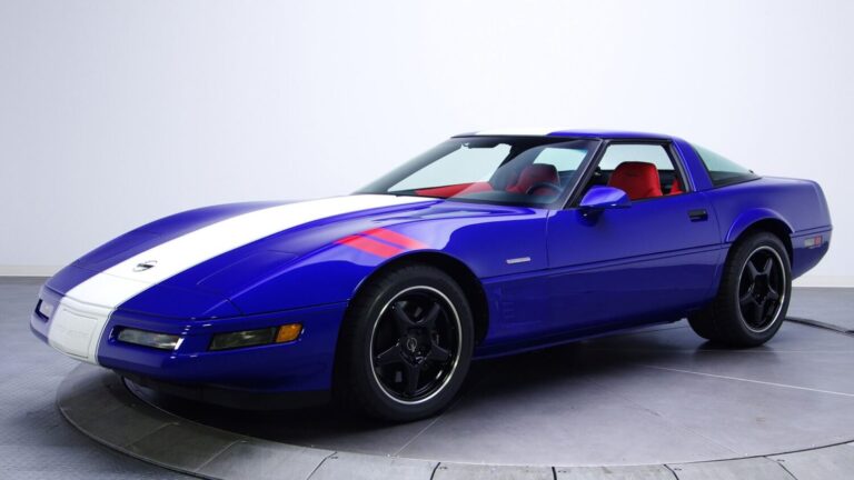 Top 10 Fast Cheap Supercars for Under $20K // WhichCar.org